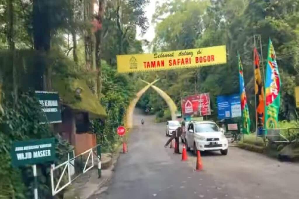 Taman Safari Indonesia Bogor - Ratunya Travel 0819-5864-3820